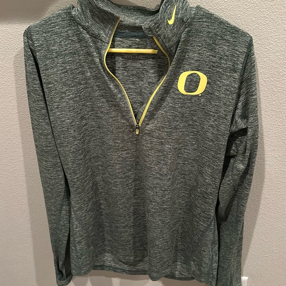 Nike | Tops | Oregon Ducks 34 Zip | Poshmark